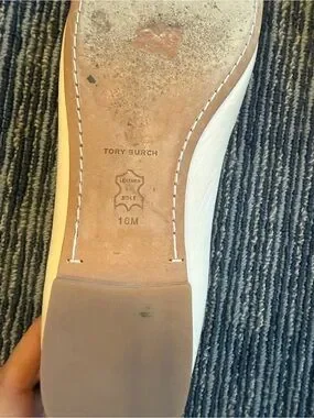 Tory Burch | Shoes | Tory Burch Cream Leather Squaretoe Logo Ballet ...